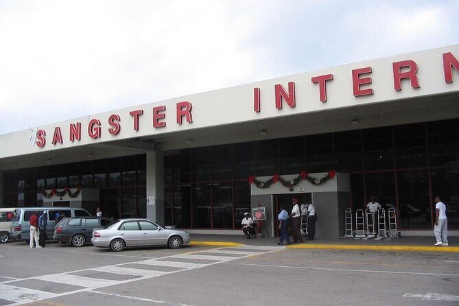 Private airport transfer to negril resorts arrival/departure - What You Can Expect from the Transfer Experience