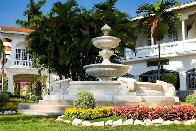 Private Airport Transfer to SeaGarden Beach Resort - Key Points