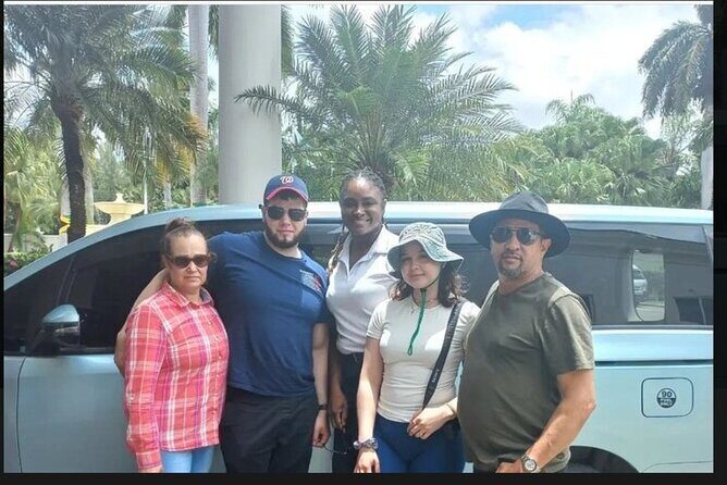 Private Airport Transfers To and From Negril Hotels - Key Points