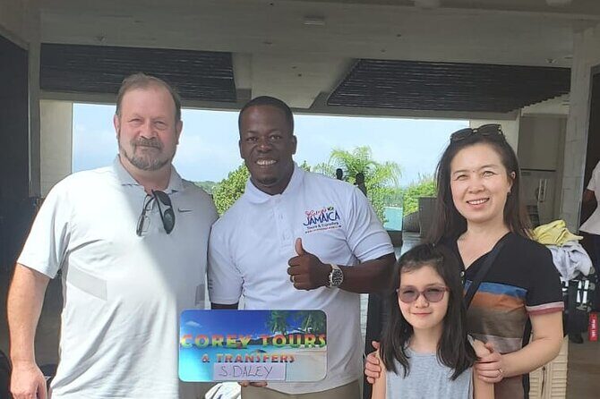 Private Airport Transfers to Hyatt Zilara & Ziva - The Authentic Touch: Local Tips and Friendly Service