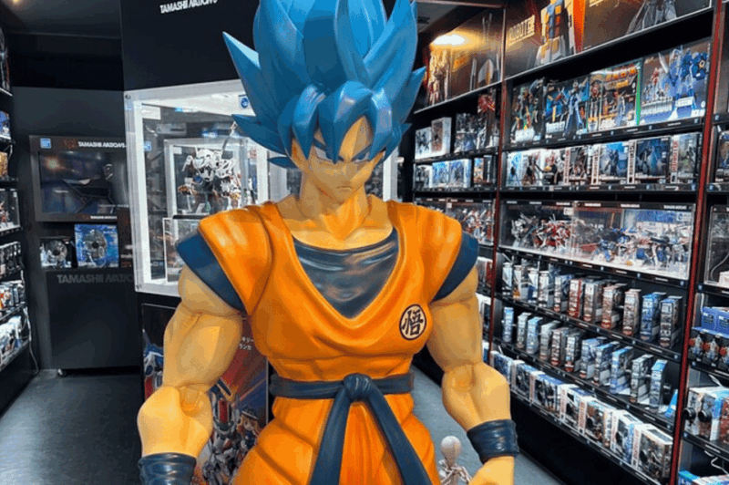 Private Akihabara Anime Game Maid Cafe Tour W/ Free Pickup - Maidreamin Akihabara Idol-dori