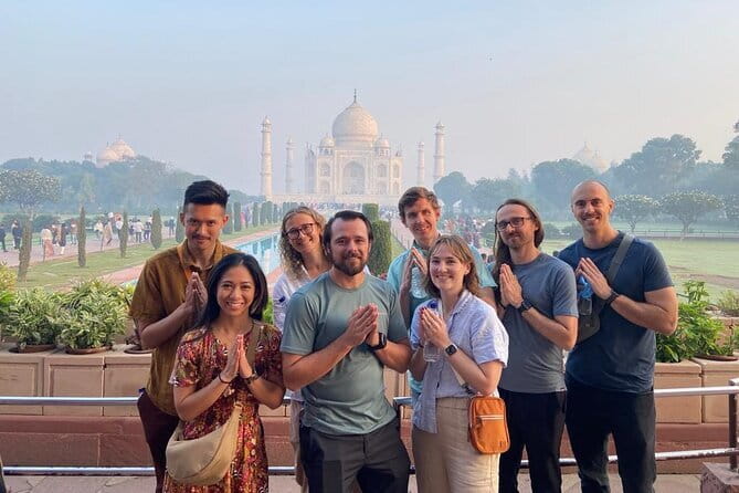 Private All-inclusive Taj Mahal and Agra Tour By Superfast Train - FAQ