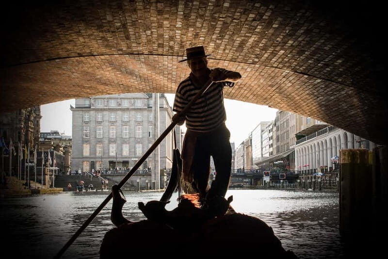 Private Alster Lake romantic Tour in a Real Venetian Gondola - Final Thoughts