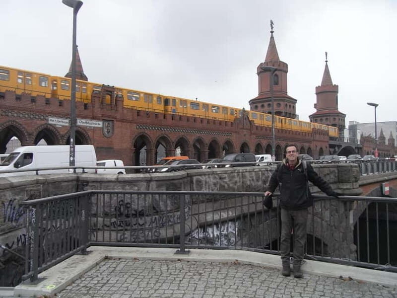 Private Alternative Berlin Tour -Murals, Graffiti and Squats - Discovering Berlin’s Alternative Spirit