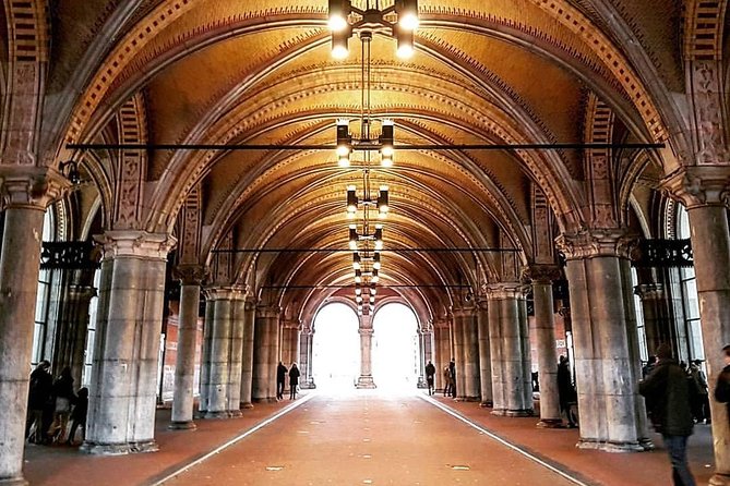 Private Amsterdam Bike Tour with a local guide (also for families) - Key Points