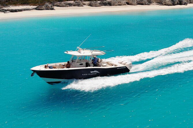 Private and Customizable Half day Boat Experience to Caicos cays - An In-Depth Look at the Private Caicos Cays Boat Experience