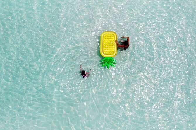 Private and Customizable Half day Boat Experience to Caicos cays - Who Will Enjoy This Tour?