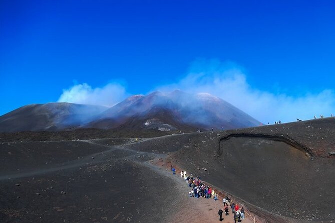 Private and Guided Tour on Etna With Wine Tasting Included - Guest Experiences & Feedback