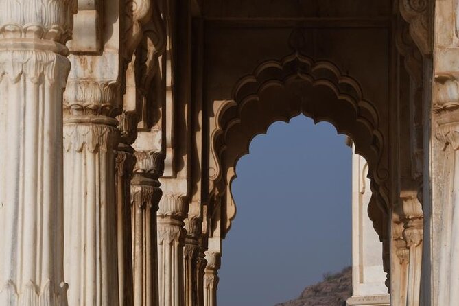 Private and Luxury Blue City Tour Pickup & Drop-Off by Pawan - Practicalities and Value