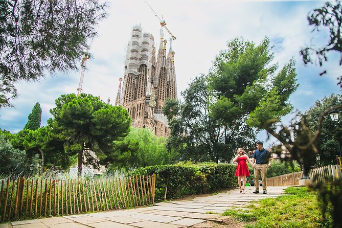 Private and Personalized Photography Adventure in Barcelona - The Perfect Location: Sagrada Familia