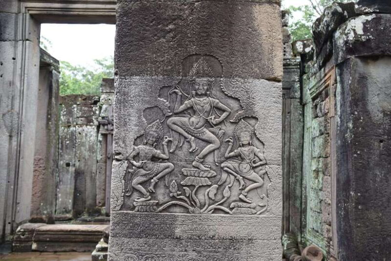 Private Angkor Sunrise, Guide Breakfast and Tuktuk included - Pricing and Value Discussion