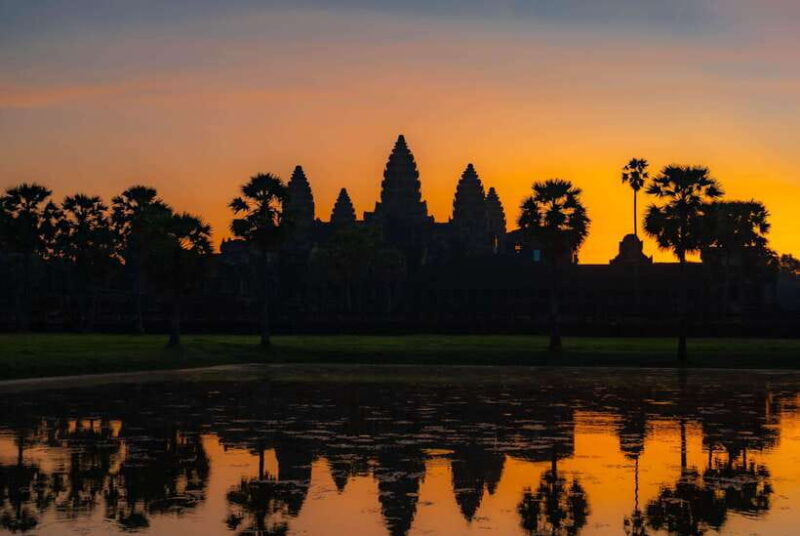 Private Angkor Wat Sunrise Tour with Breakfast - Discover the Magic of the Private Angkor Wat Sunrise Tour with Breakfast