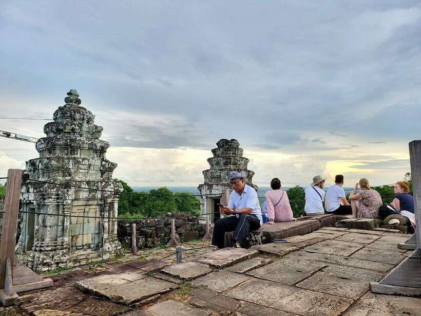 Private Angkor Wat Sunset Tour - Practical Details and Considerations