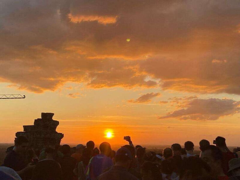 Private Angkor Wat Sunset Tour with Lunch and Snack Included - What Makes This Tour Stand Out