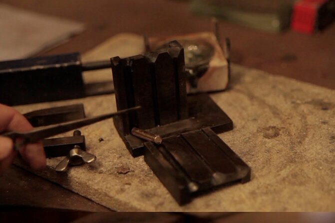 Private Antwerps Diamonds and Jewellery Old City Center Historic Tour - Tour Highlights and Experience