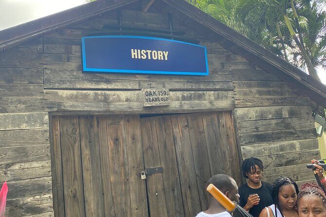 Private Appleton Estate Rum Tour with Limestone Massage, Rafting - FAQ