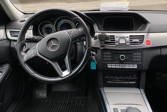 Private Arrival Transfer: from Geneva Airport to Zermatt Taesch Train Station - FAQ