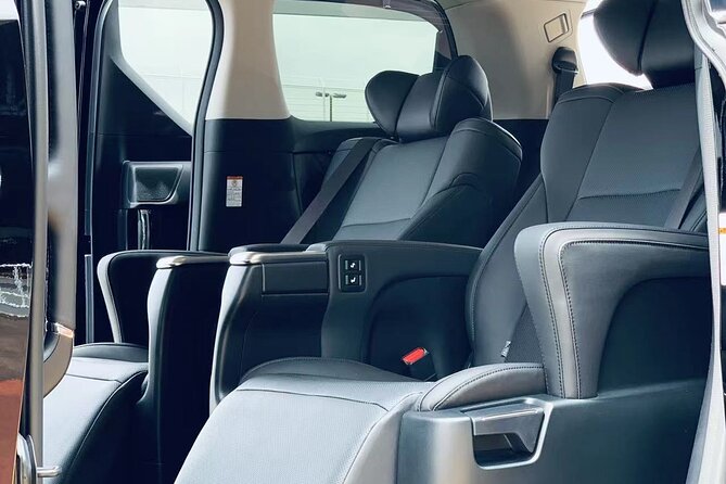 Private Arrival Transfer From Osaka Itami International Airport to Kyoto City - Seamless Airport Arrival