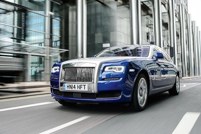Private Arrival Transfer in a Luxury Rolls Royce from Heathrow Airport to Central London - The Luxury of Traveling in a Rolls Royce