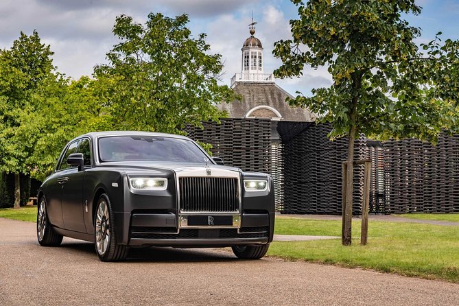Private Arrival Transfer in a Luxury Rolls Royce from Heathrow Airport to Central London - The Benefits of a Private, Tailored Service