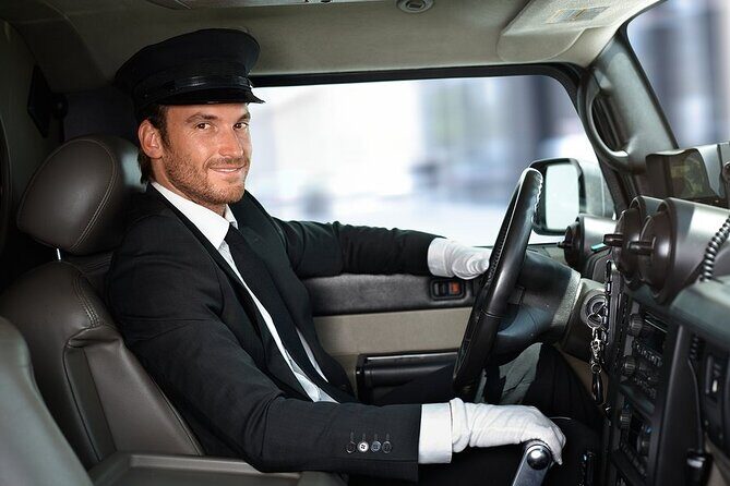 Private Arrival Transfer: NYC Airports (JFK) (LGA) to Long Island - The Experience of Winston Winston Transportation