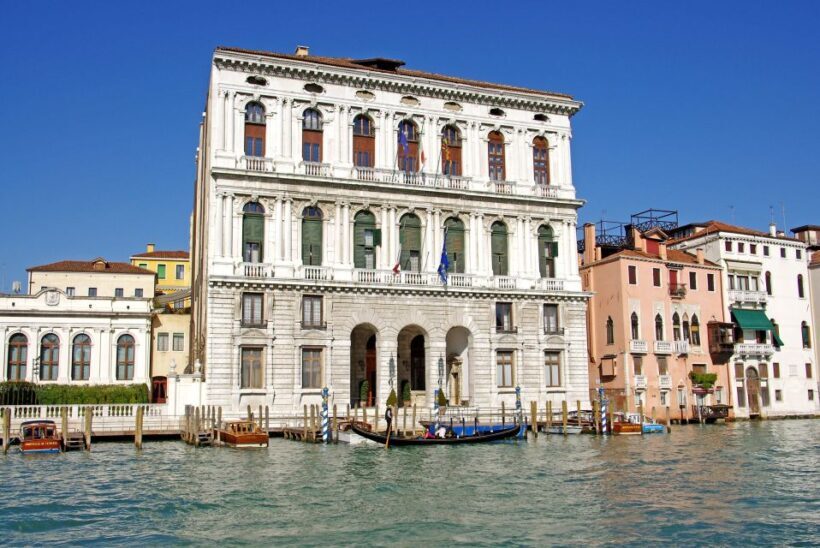 Private Art & Culture Tour in Dorsoduro and Academia, Venice - Exploring Dorsoduro: Venice’s Artistic Heart