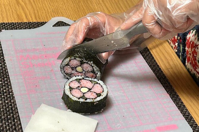 Private Art Sushi Roll Class in Kyoto - Instructor Experience and Expertise