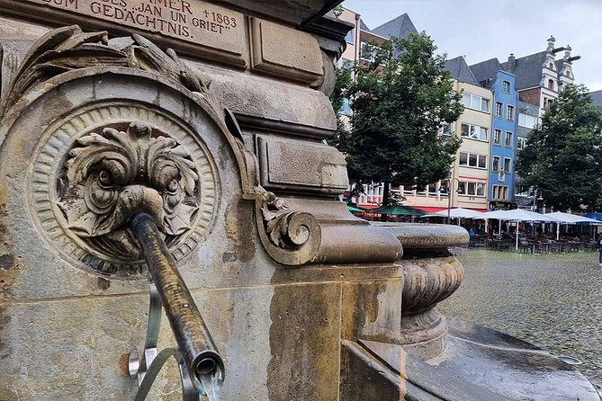 Private audio book city rally around Cologne Cathedral and the Old Town - The Bottom Line