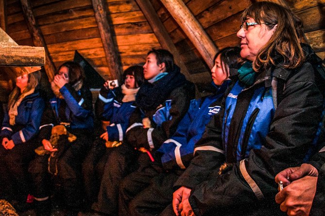 Private Aurora Tour (5 or more) by Aurora Experts - Rovaniemi - Authenticity and Real Experiences