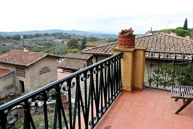 Private Authentic Dining Experience in a Tuscan Villa with Simona - Authenticity and Value: A Closer Look