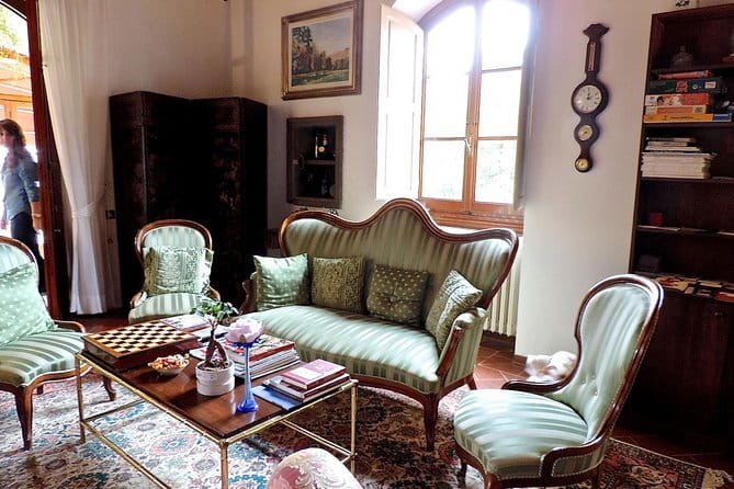 Private Authentic Dining Experience in a Tuscan Villa with Simona - Who Should Consider This Tour?