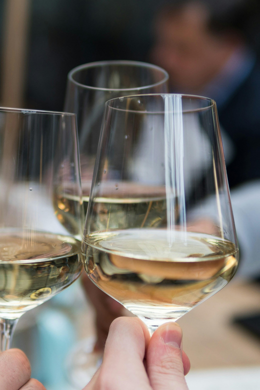 Private Bainbridge Island Discovery and Wine Tour - A Closer Look at the Bainbridge Island Discovery and Wine Tour