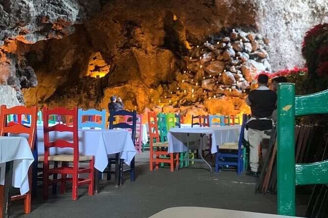 Private Balloon Flight in Teotihuacan with Breakfast in Cavern - FAQs
