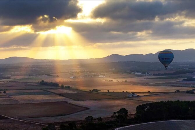 Private Balloon Flight Over Mallorca for Two People - Who Should Consider This Experience?