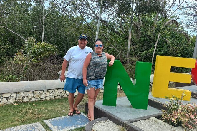 Private Bambo Raftin,Catamaran&Rick"sCafe Combo w/Lunch Fr. Mobay - FAQ