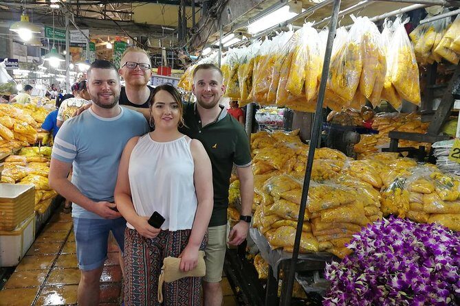 Private - Bangkok TUKTUK Tour by Night incl. snack and cold drink - FAQs