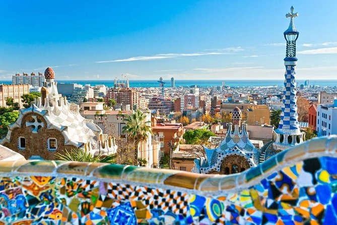 Private Barcelona and Park Güell Tour With Hotel Pick-Up - Meeting and Pickup