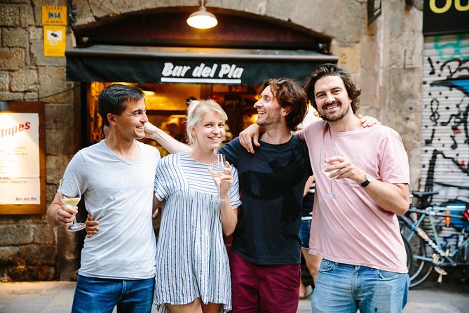 Private Barcelona Night Tapas Tour with Flamenco Show - Key Points