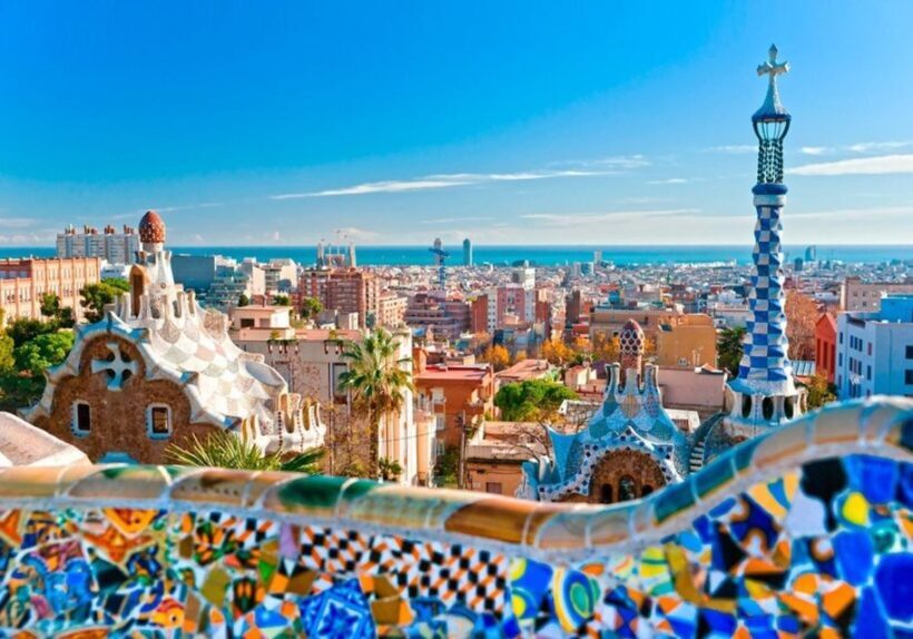 Private Barcelona Tour: Explore Gaudí and the Gothic Quarter - An Introduction to the Experience