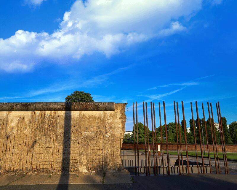 Private Behind the Berlin Wall and Cold War Berlin Tour - Exploring Berlin’s Cold War Past: What to Expect