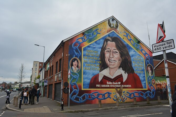 Private Belfast Taxi Tour Review - Accessibility and Additional Information
