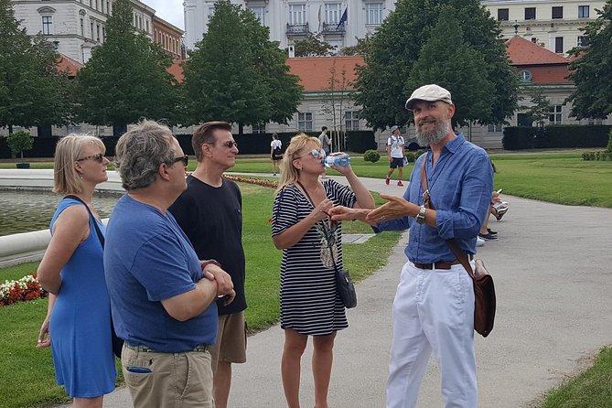 Private Belvedere Palace and Museum Tour - Exploring the Upper Belvedere Palace