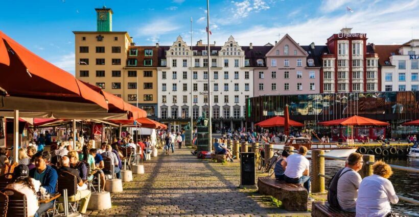 Private Bergen Walking tour - Key Points