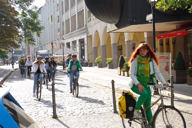 Private Berlin 3-Hour Bike Tour: Berlin's Best - The Sum Up