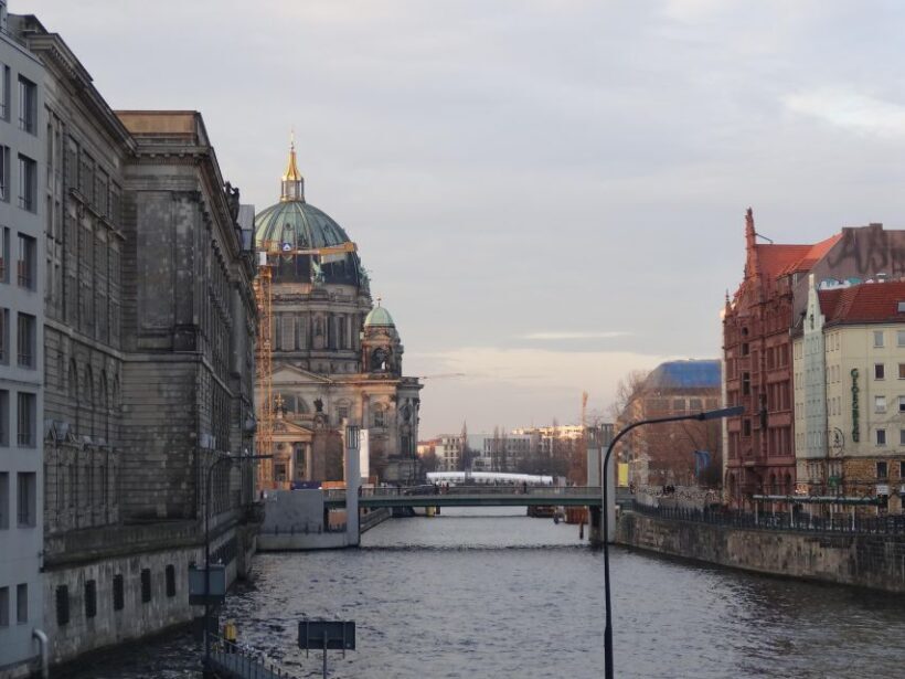 Private Berlin In a Day History Tour With Expert Guide - A Deep Dive into the Tour Experience