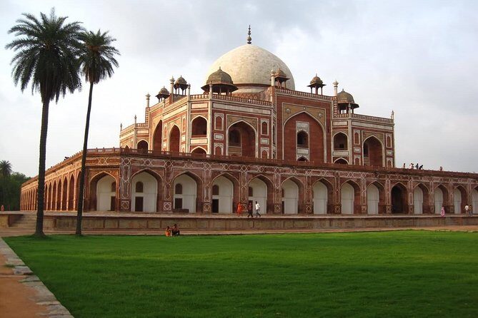 Private: Best of Old & New Delhi Tour With Entrances - Authenticity and Traveler Insights