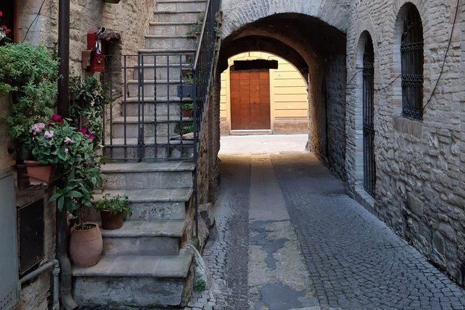 Private Bevagna Walking Tour with official guide - FAQs
