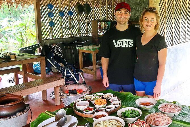 Private Bicycle Tour to Chiang Mai and Thai Cooking Class - Why This Tour Stands Out