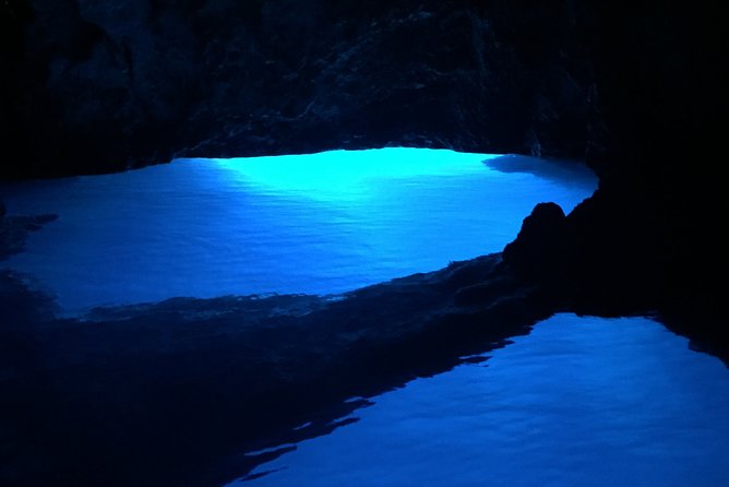 Private Blue and Green Cave Tour from Hvar Town - FAQ