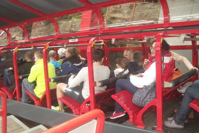 PRIVATE Blue Mountains Day Tour from Sydney with Wildlife Park and River Cruise - FAQs